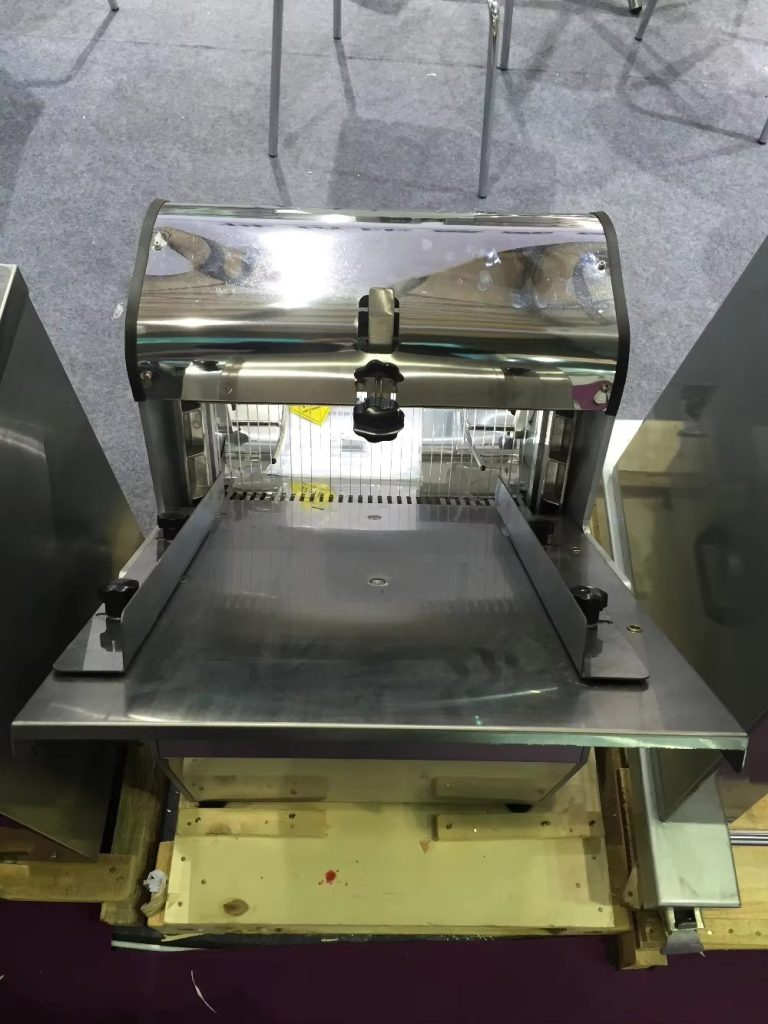 Bread Slicer HM-302 - WUXI HOMAT BAKERY EQUIPMENT CO., LTD.